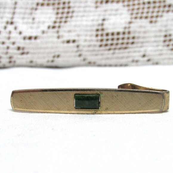 SWANK | Accessories | Swank Green Stone Goldtone Tie Clip Lapel Pin ...